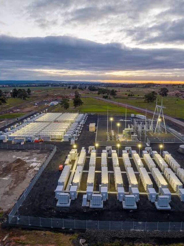 Big batteries set new milestone in Australia - RenewEconomy